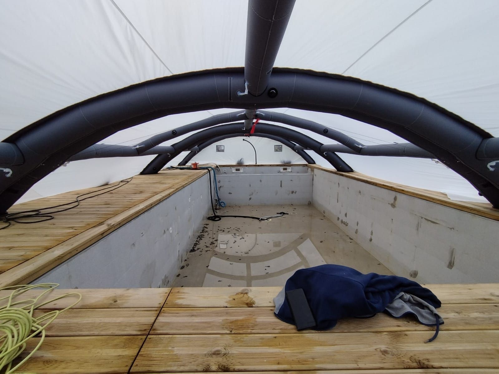 Construction : our ultra-light inflatable and modular shelters ...