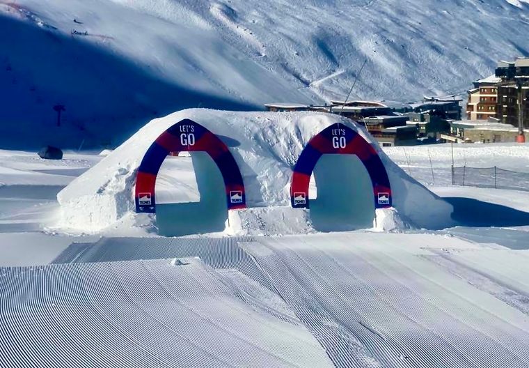 Snow tunnel (ogive shape) | Michelin Inflatable